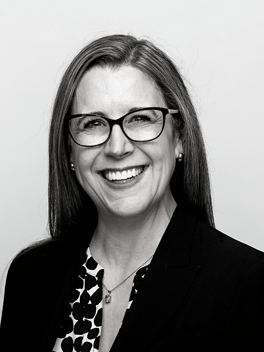 Jennifer Davis | BREAKTHRU